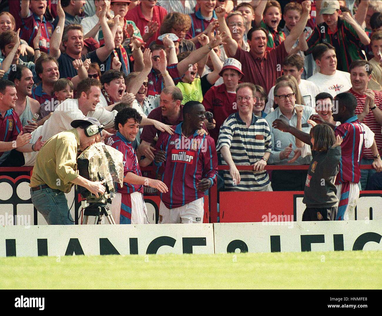 Saunders taylor hi-res stock photography and images - Alamy