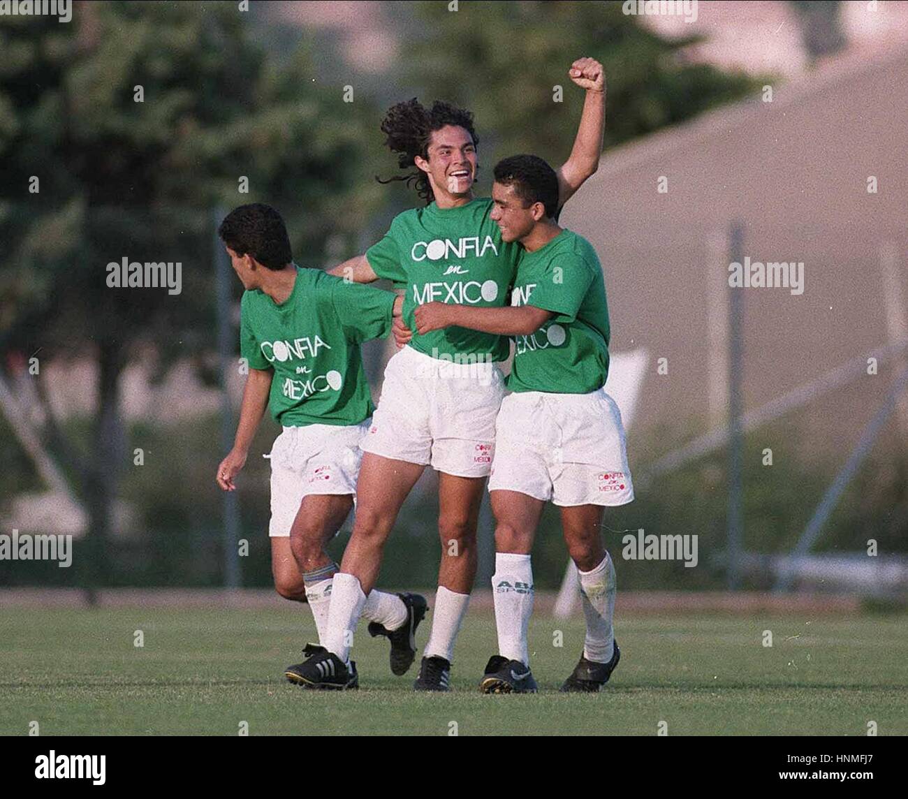 1995 football team hi-res stock photography and images - Alamy