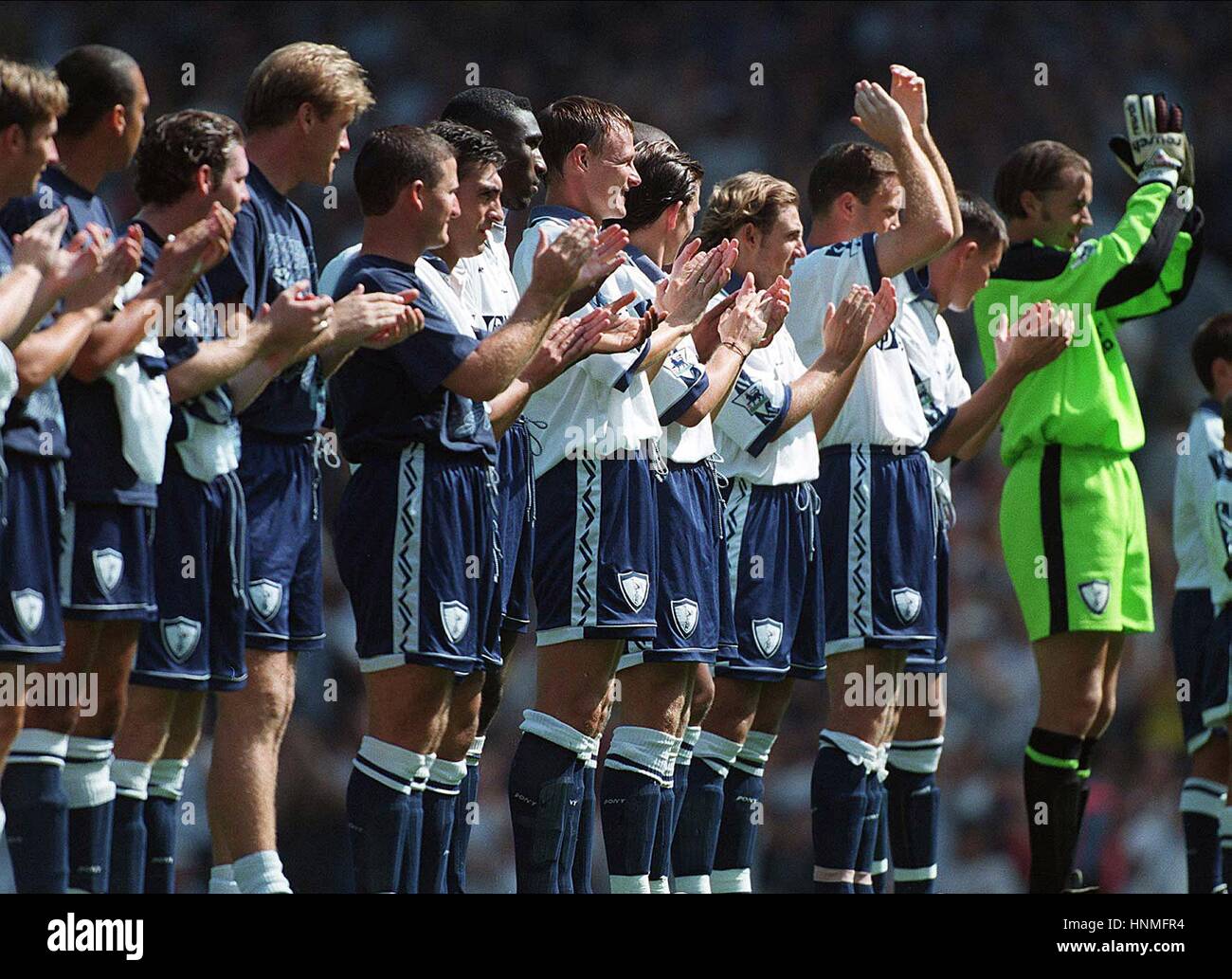 1995 football team hi-res stock photography and images - Alamy