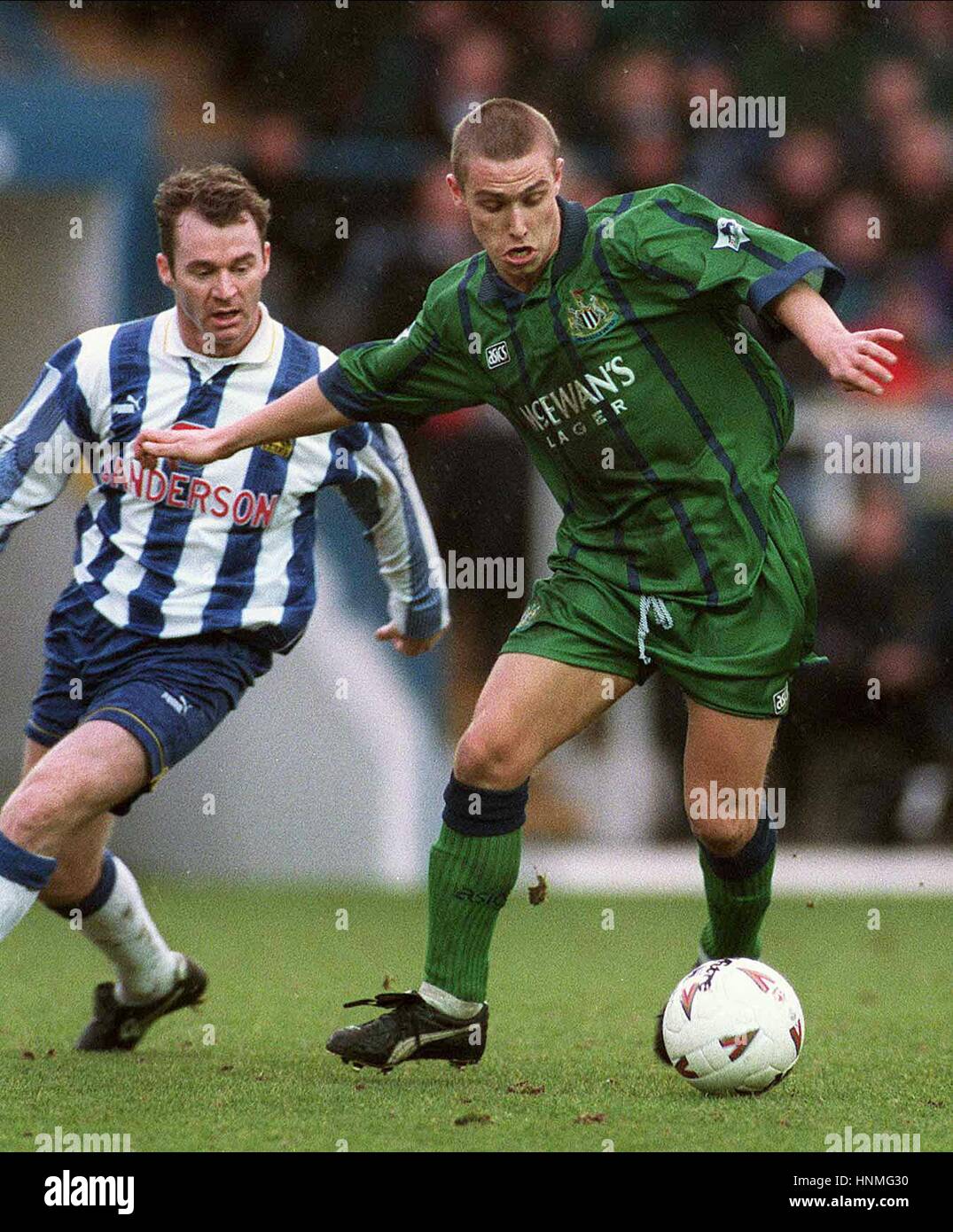 LEE CLARK & JOHN SHERIDAN SHEFFIELD WED V NEWCASTLE UTD 21 January 1995 ...