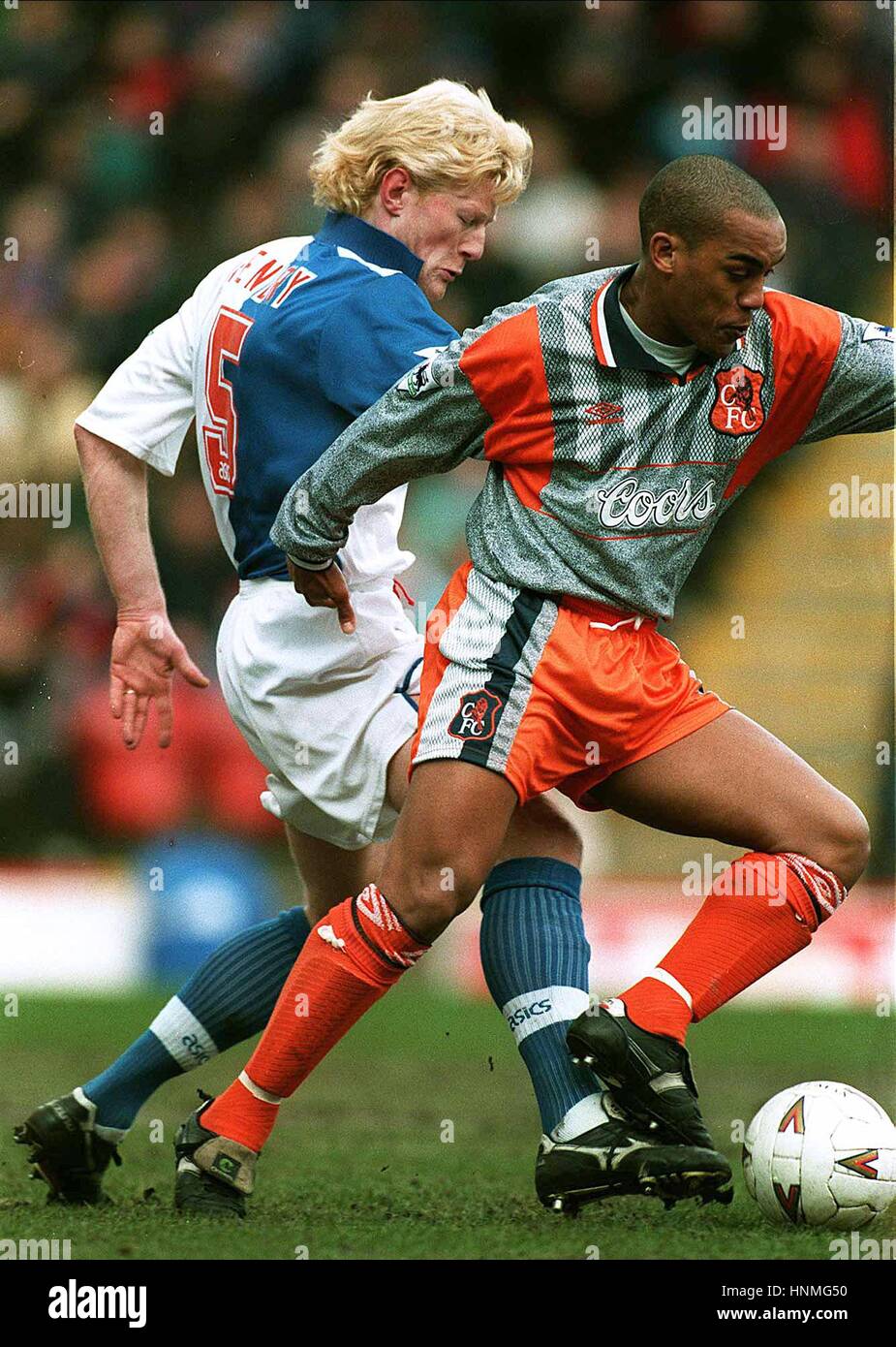 COLIN HENDRY & MARK STEIN BLACKBURN ROVERS V CHELSEA 18 March 1995 ...