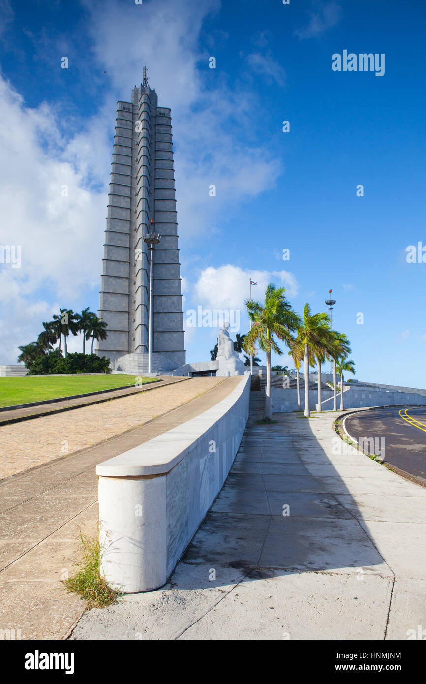 Tallest building in cuba hi-res stock photography and images - Alamy