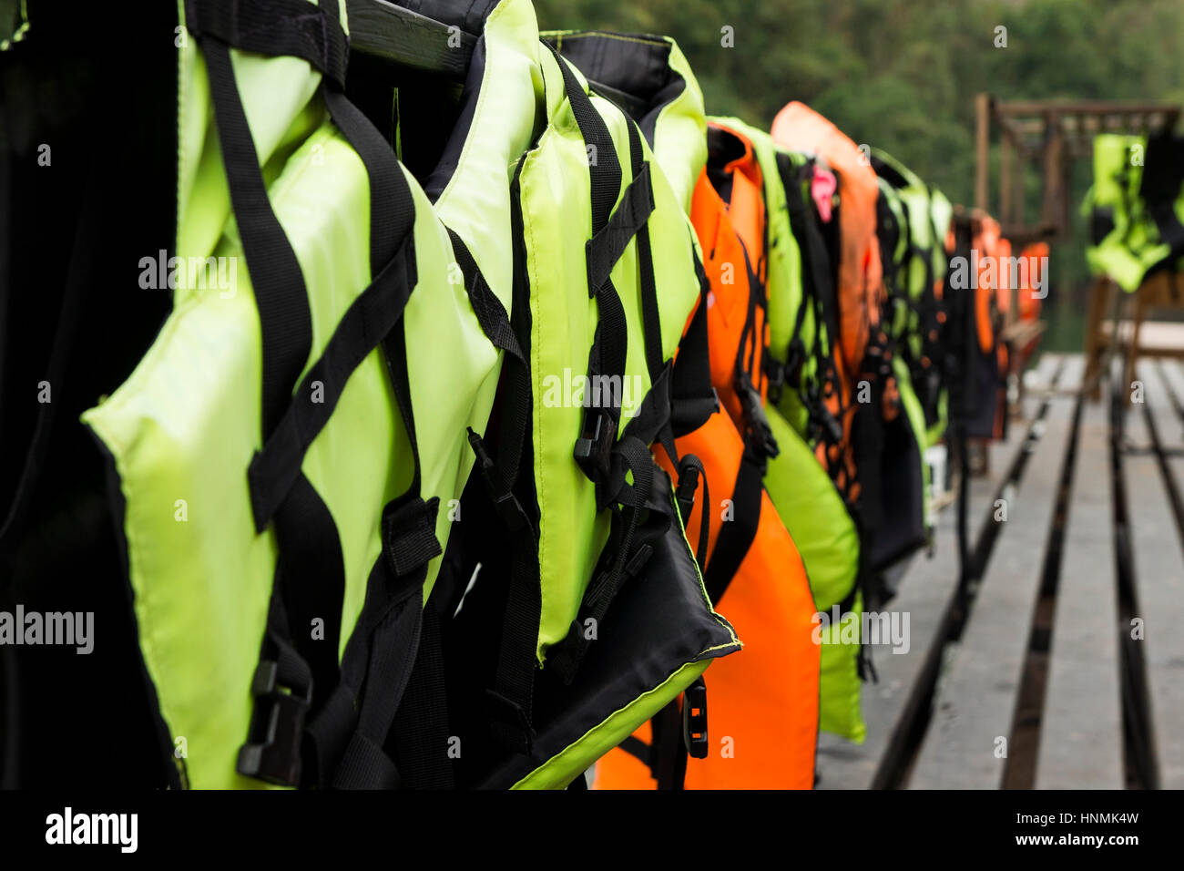 Green reflective vest hi-res stock photography and images - Alamy
