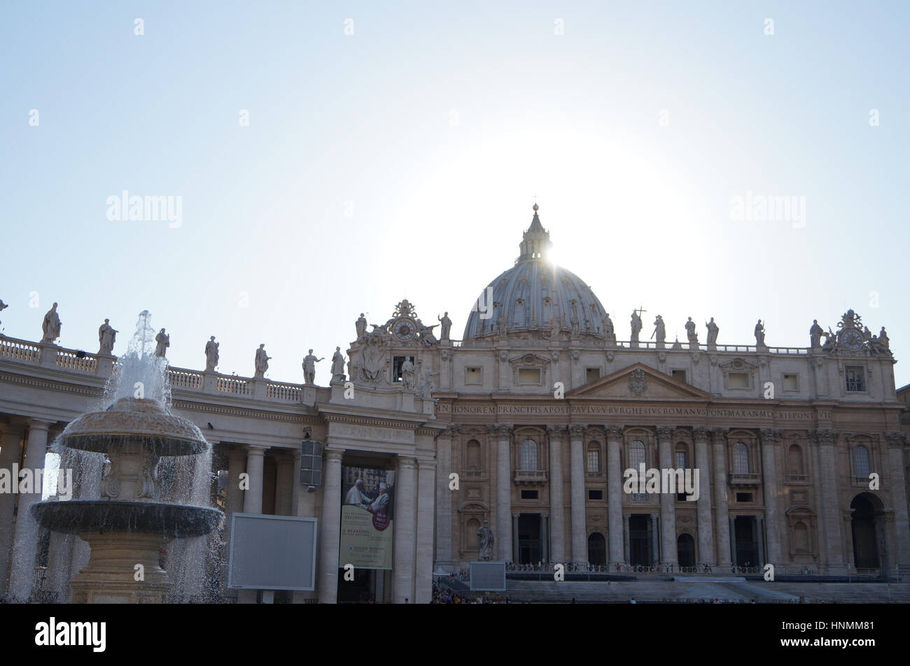Fuente vaticano hi-res stock photography and images - Alamy