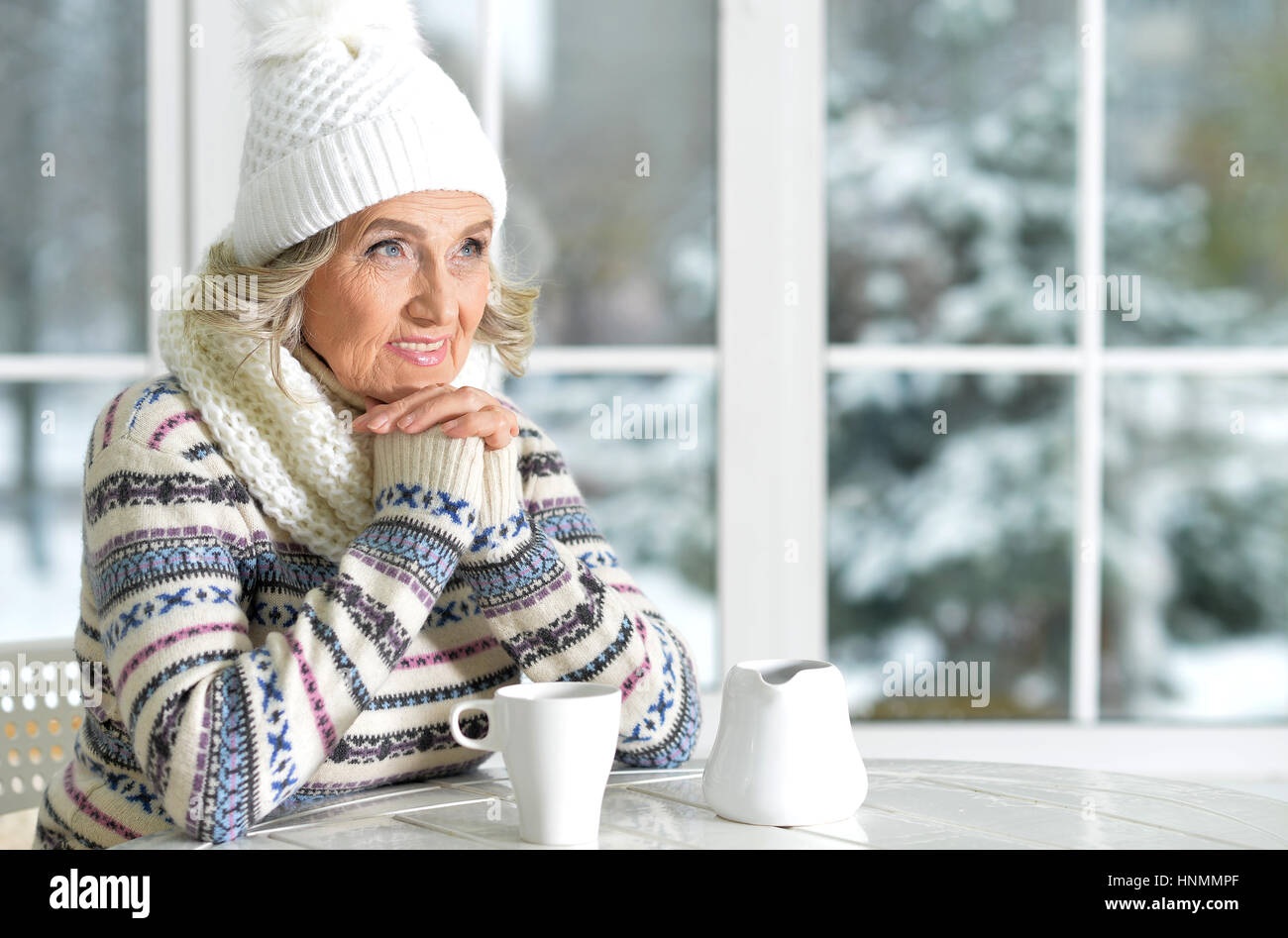mature woman drinking tea Stock Photo - Alamy
