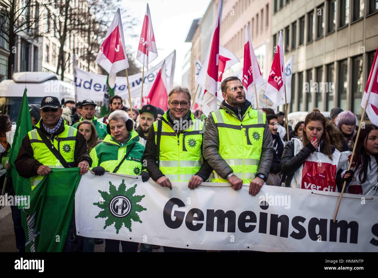 Start der polizei hi-res stock photography and images - Alamy