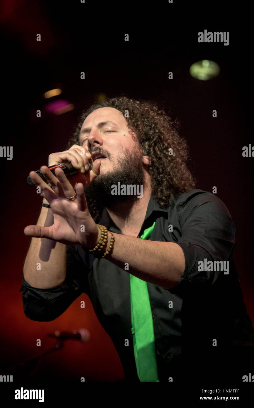 Richard henshall hi-res stock photography and images - Alamy