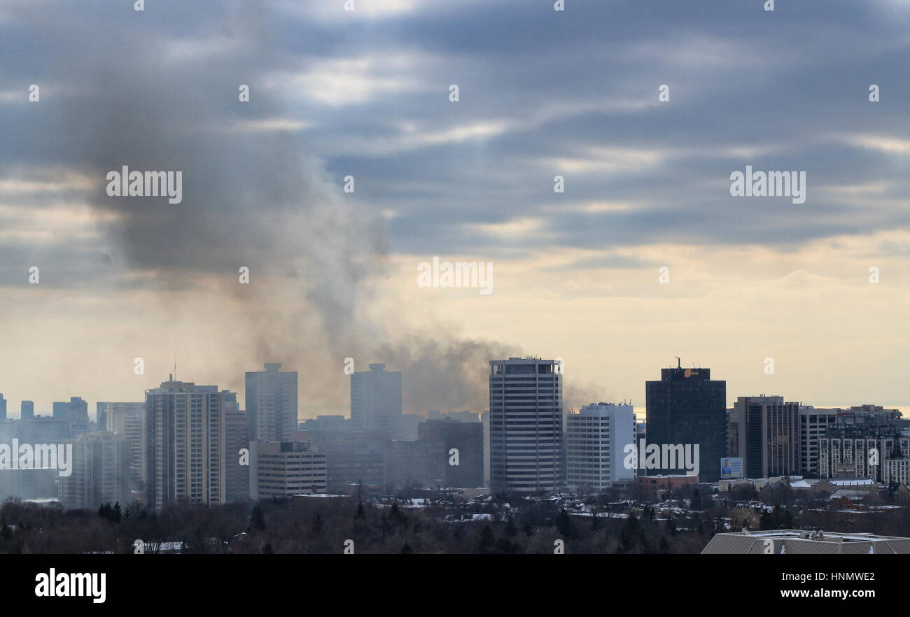Toronto fire hi-res stock photography and images - Alamy
