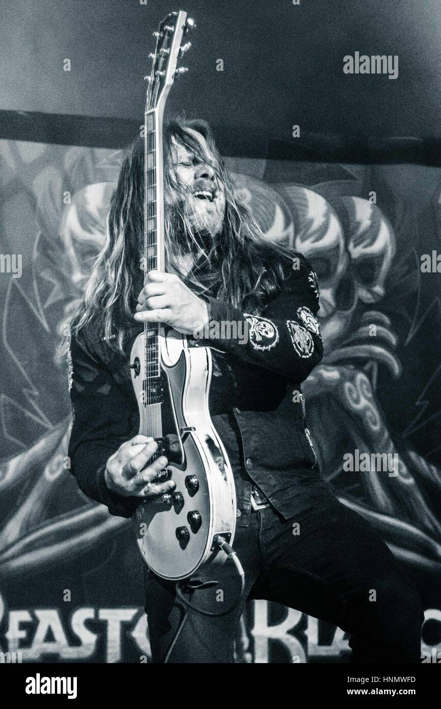 Beasto blanco hi-res stock photography and images - Alamy