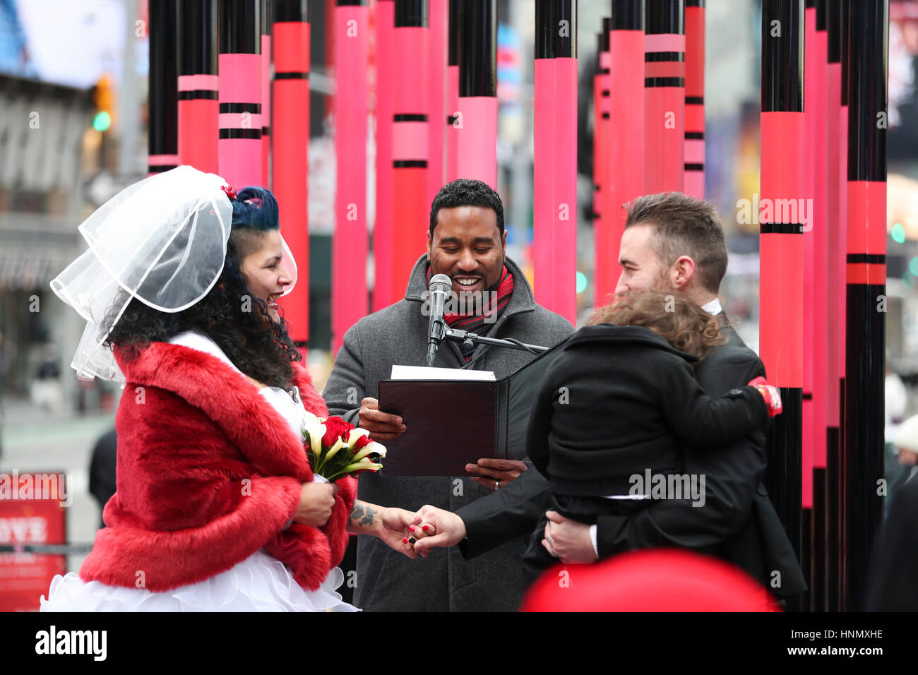 New York, USA. 14th Feb, 2017. Stephanie Torres (L) and Timothy Porter ...