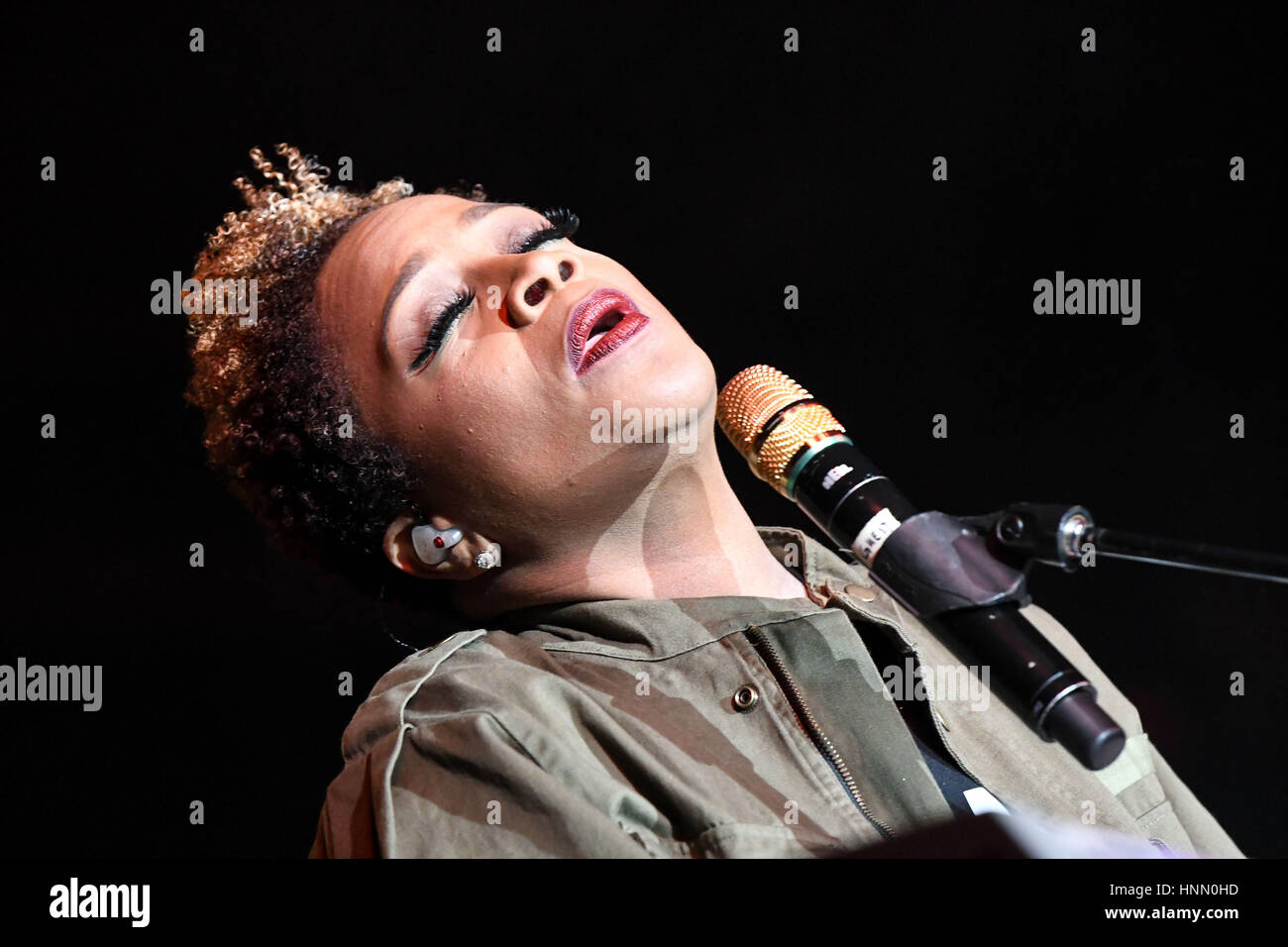 Philadelphia, Pennsylvania, USA. 14th Feb, 2017. R&B singer ...