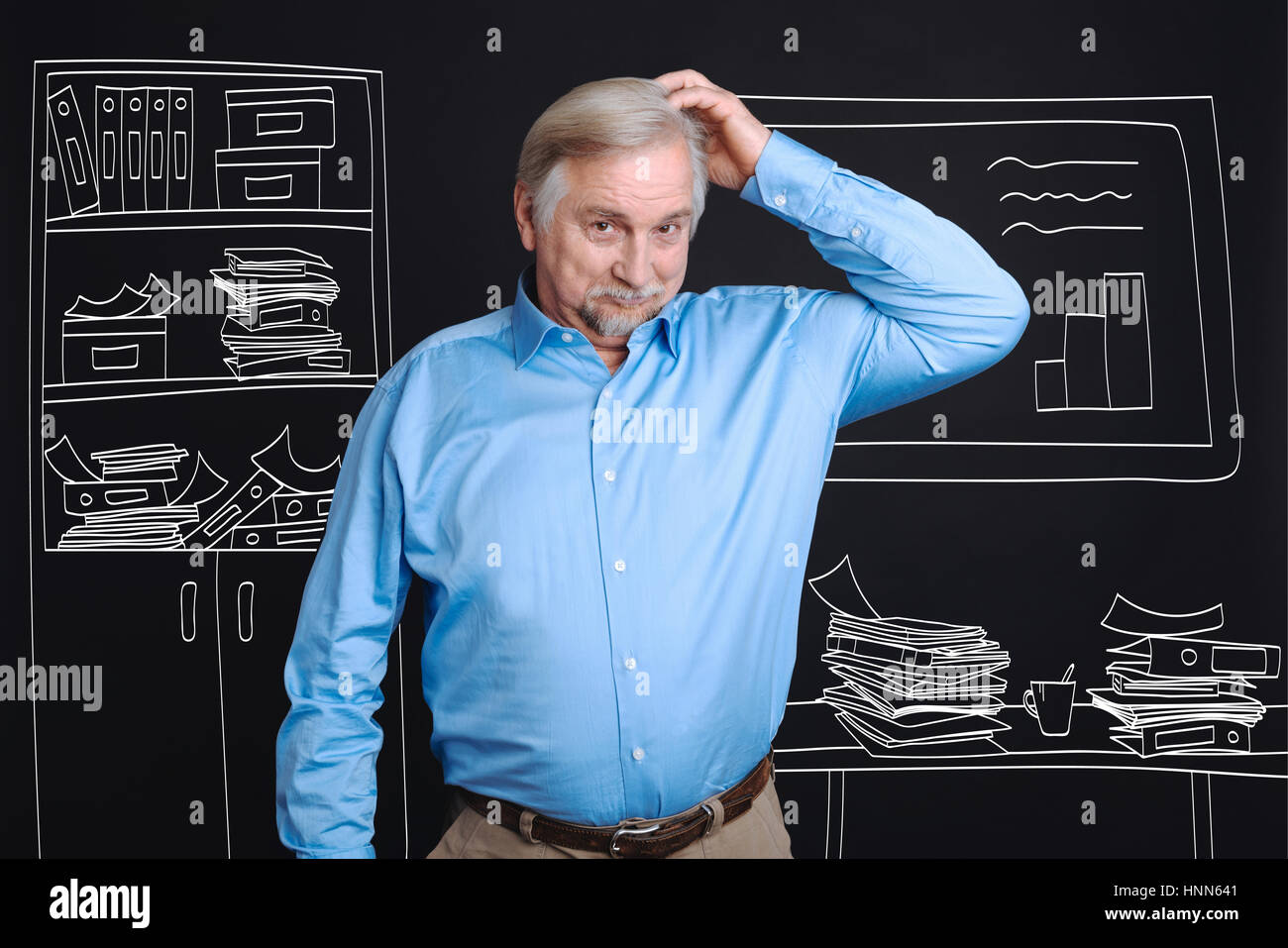 Office worker scratching head hi-res stock photography and images - Alamy