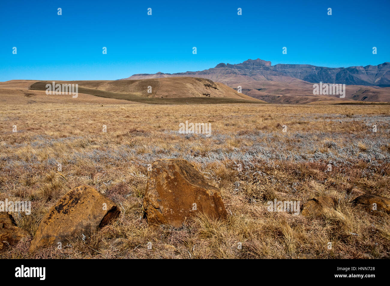 Scenes from Giants Castle area of Drakensberg mountain range ...