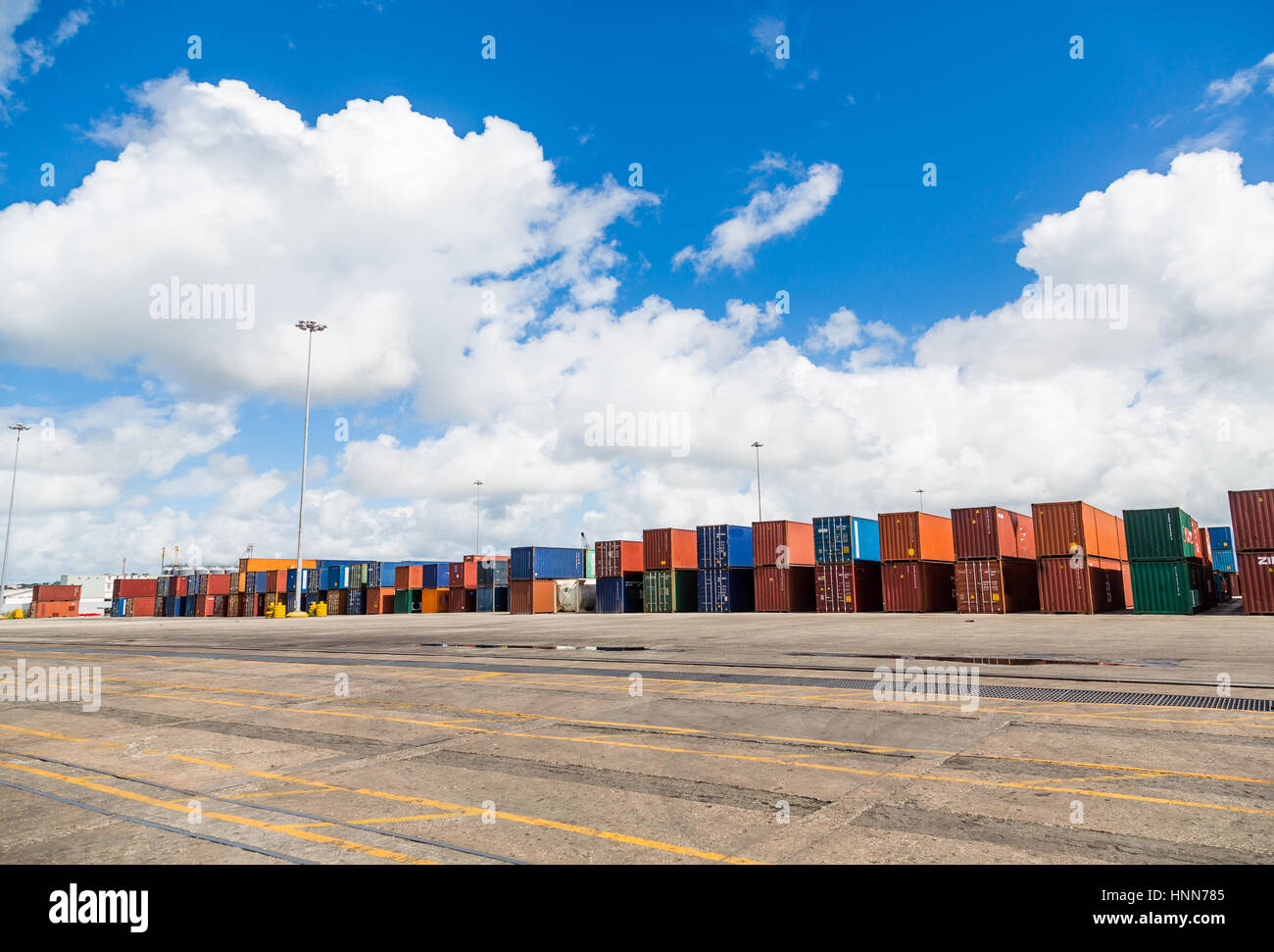 Container port rows containers hi-res stock photography and images - Alamy