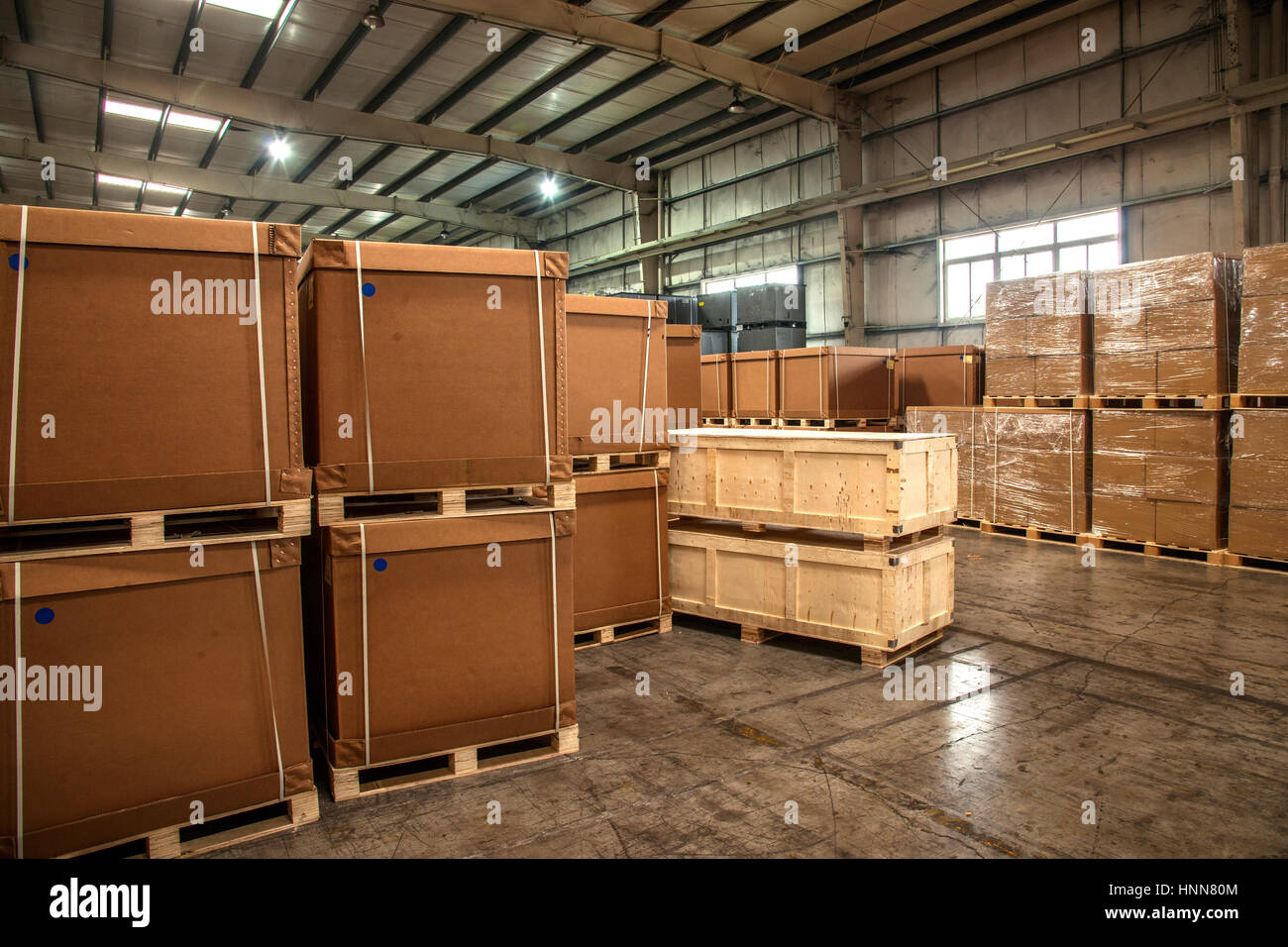 Warehouse logistics hi-res stock photography and images - Alamy