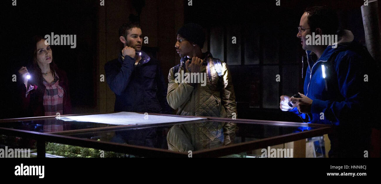 ELOISE, l-r: Eliza Dushku, Chace Crawford, Brandon T. Jackson, P.J ...