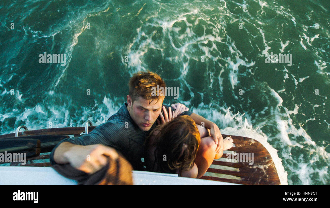 HUNTER'S COVE, from left, Mason Dye, Saxon Sharbino, 2017. ©Synthetic ...