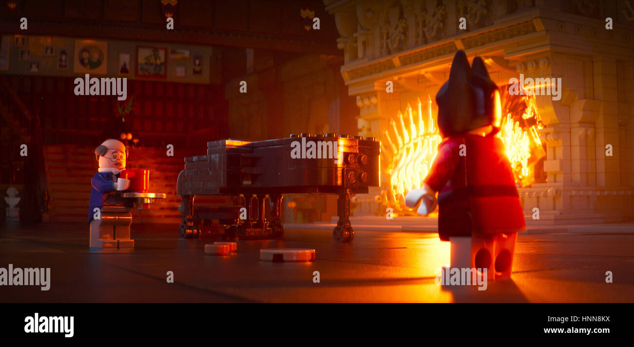 THE LEGO BATMAN MOVIE, from left: Alfred Pennyworth (voice: Ralph ...