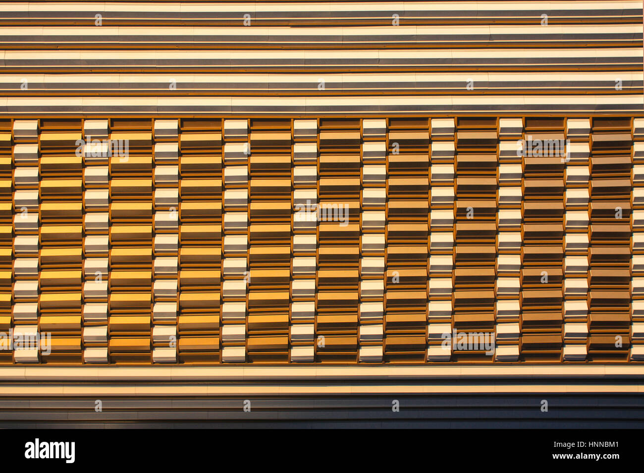 Patterns metal structure hi-res stock photography and images - Alamy