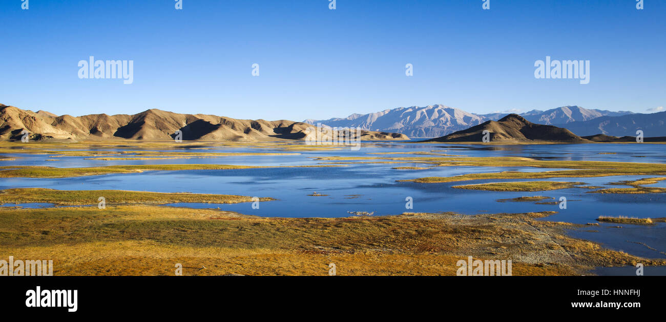 Bangong Lake of Ritu County,Tibet Stock Photo - Alamy