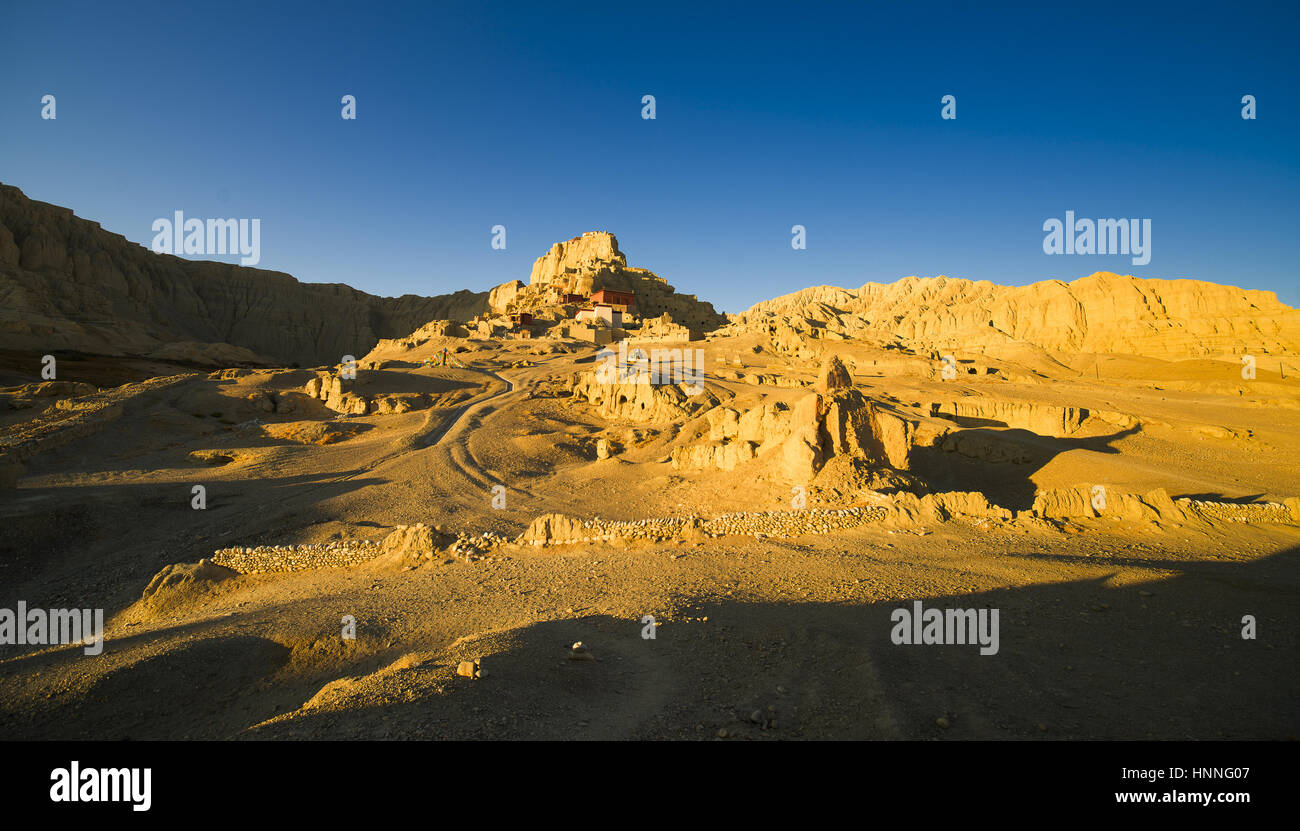 The ruins of the Guge Dynasty in Zanda County,Tibet Stock Photo - Alamy
