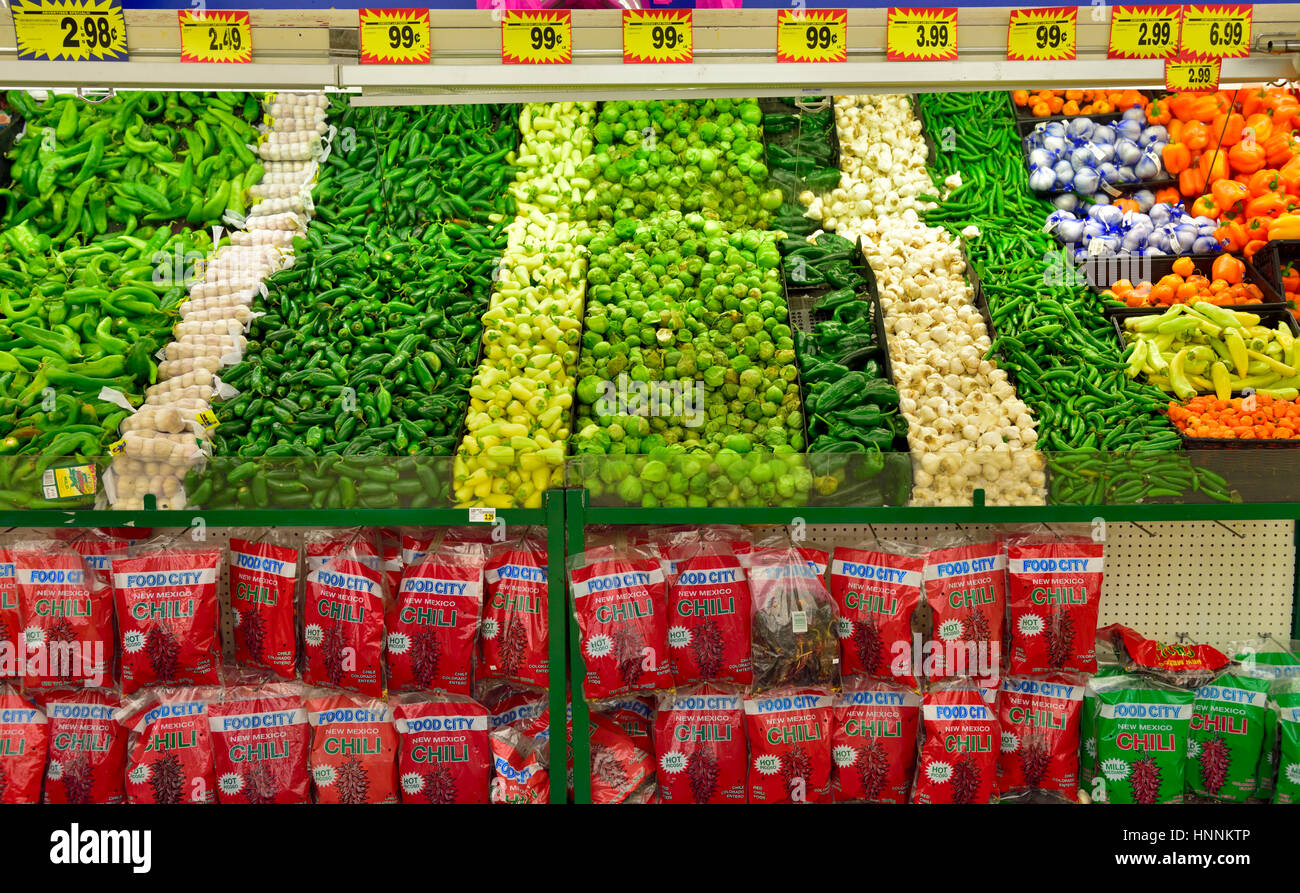 Variety of chillies hi-res stock photography and images - Alamy