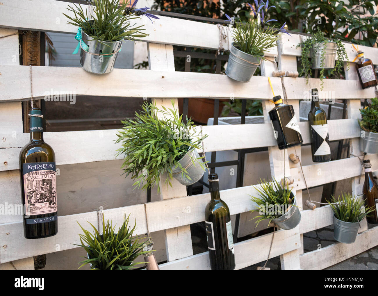 Upcycled Wooden Pallet Outside Restaurant, Rome, Italy Stock Photo - Alamy