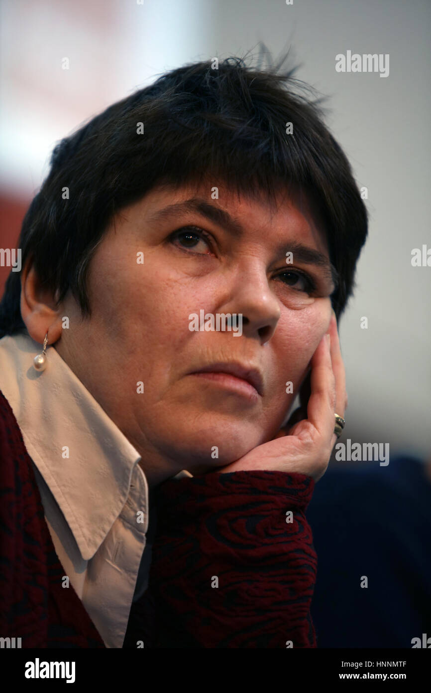 Claire fox hi-res stock photography and images - Alamy