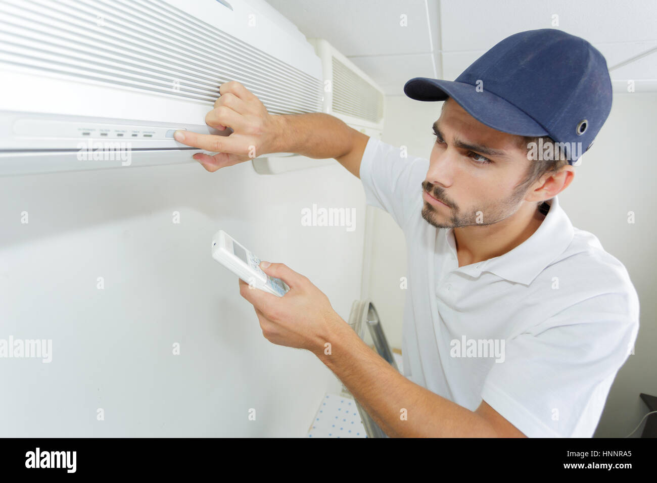 Ac installation hi-res stock photography and images - Alamy