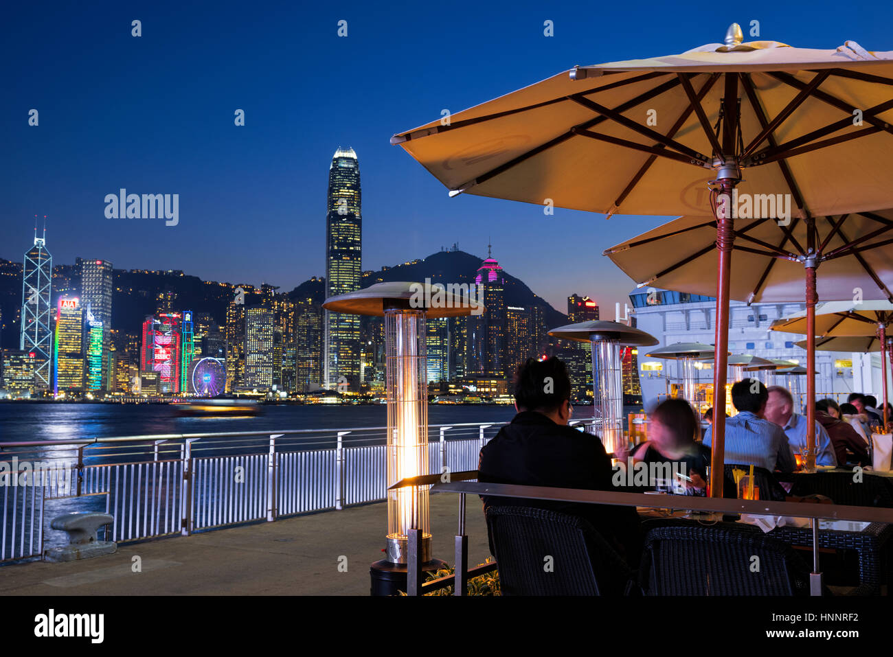 Hong kong dining hi-res stock photography and images - Alamy