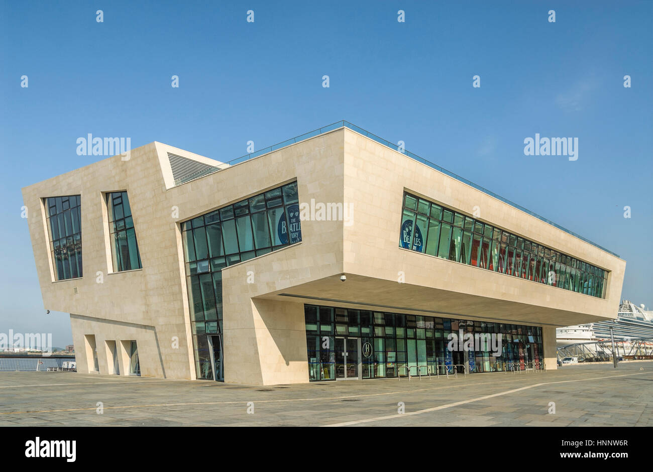 New ferry hi-res stock photography and images - Alamy