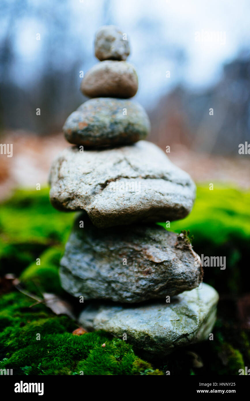 cairn marks the path Stock Photo - Alamy