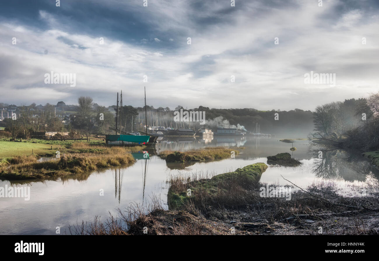 River at gweek hi-res stock photography and images - Alamy