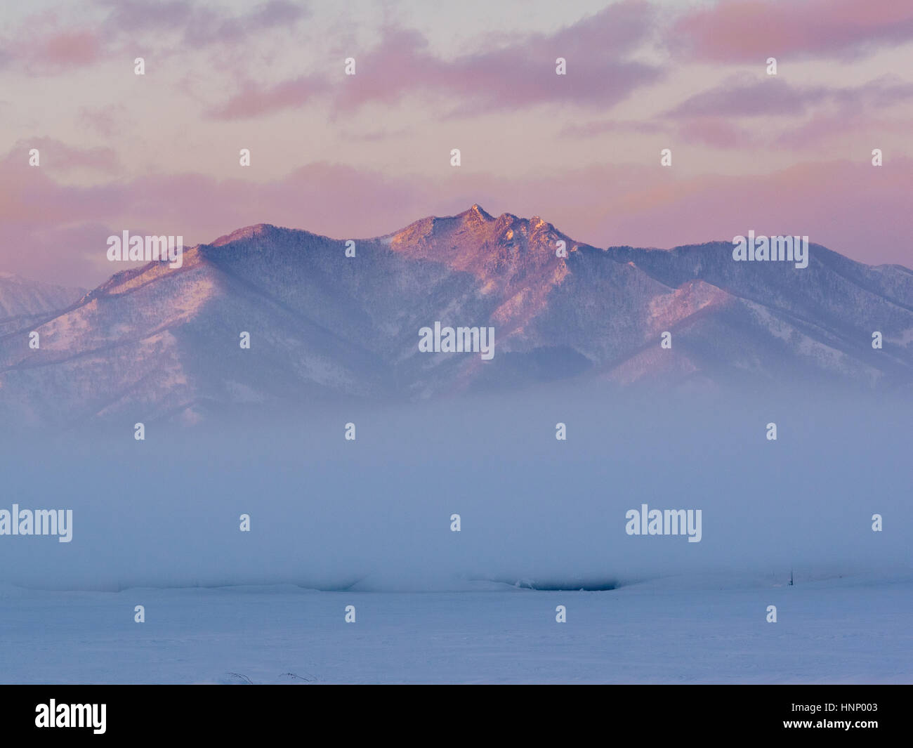 Hidaka range hi-res stock photography and images - Alamy