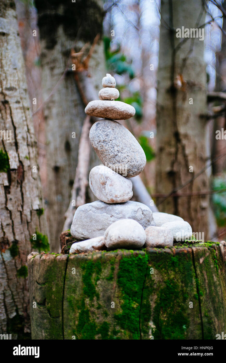 cairn marks the path Stock Photo - Alamy