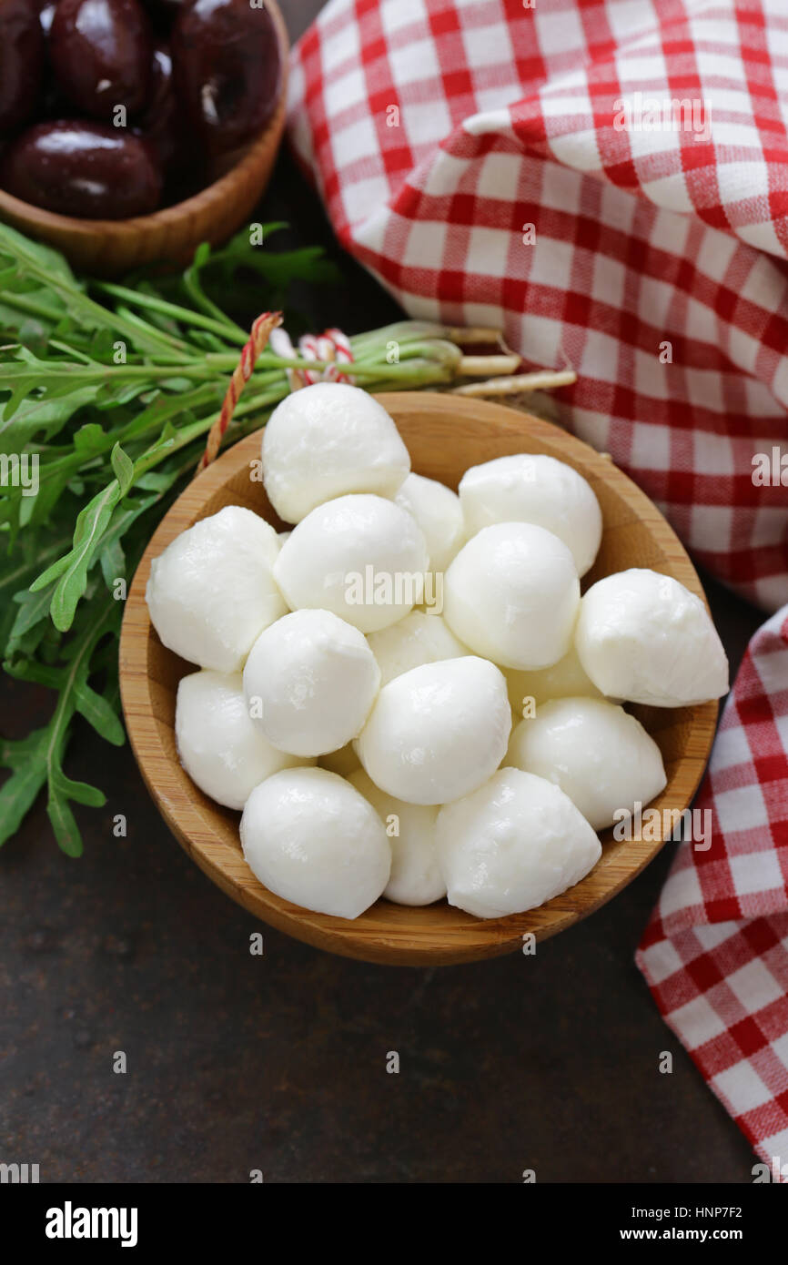 Mozzarella hi-res stock photography and images - Alamy