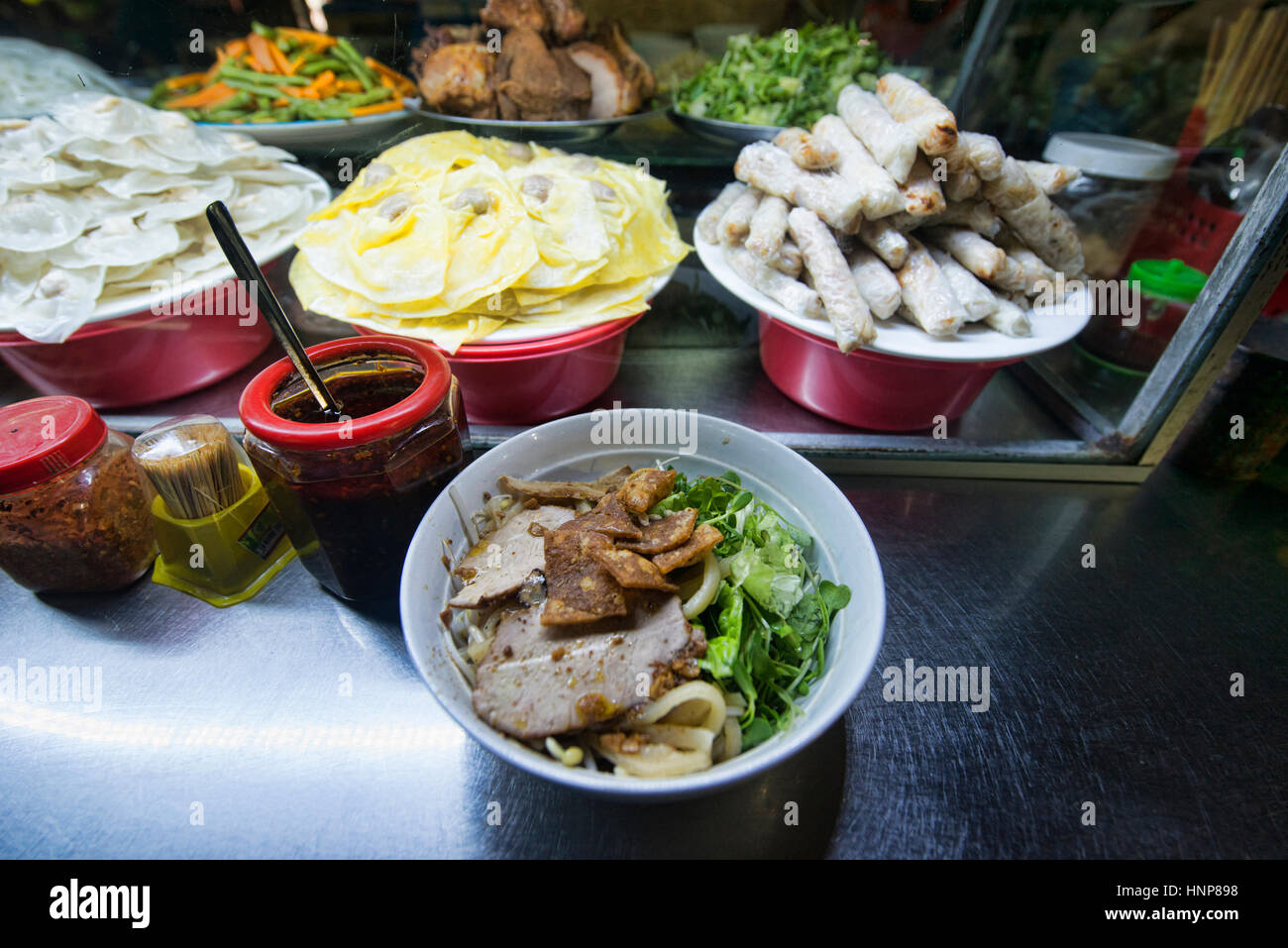Cau lau noodles hi-res stock photography and images - Alamy