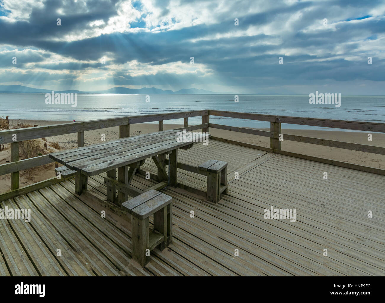 View of Newborough beach, Anglesey Stock Photo - Alamy