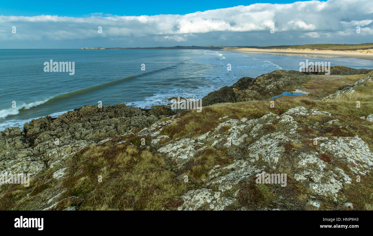 Surfing waves at Llanddwyn Island, Anglesey Stock Photo - Alamy