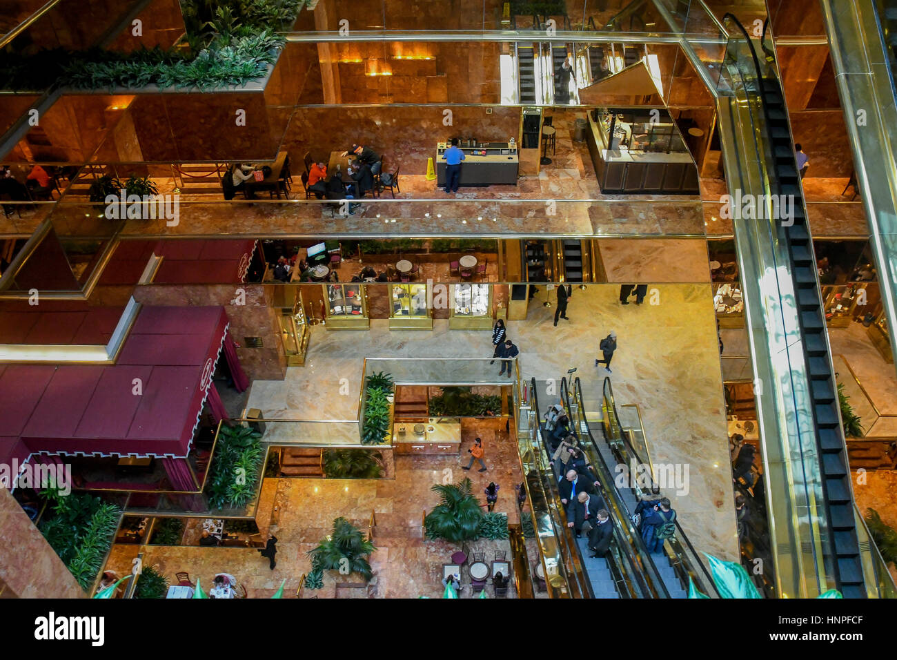 Donald trump apartment interior hi-res stock photography and images - Alamy