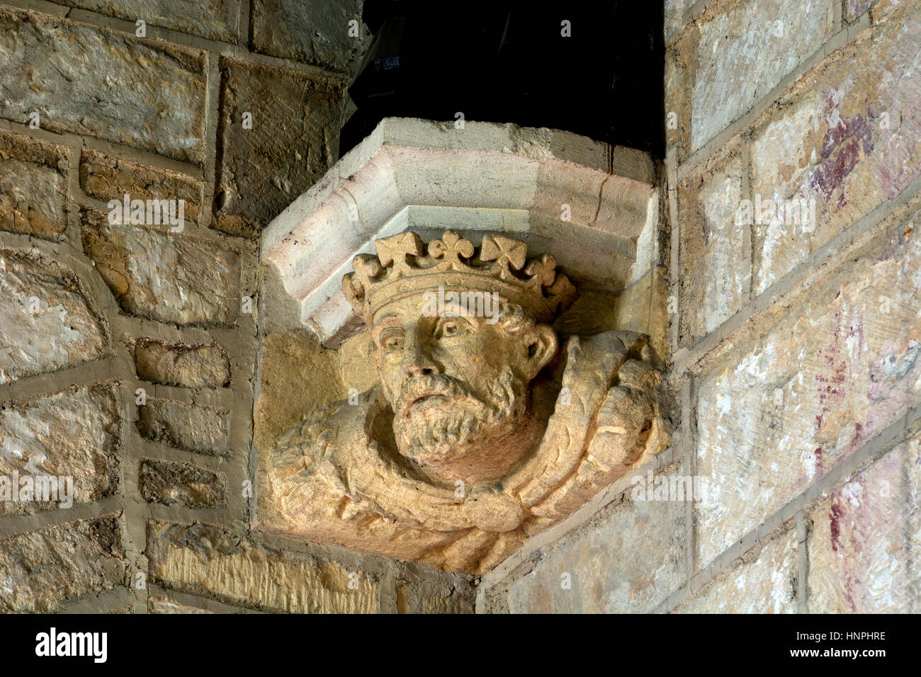 Carving an angels hi-res stock photography and images - Alamy