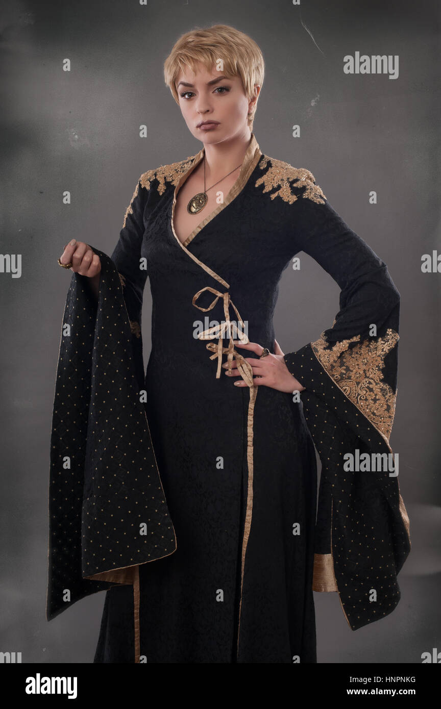 Renaissance fashion beauty. Classical beauty in a fancy renaissance ...