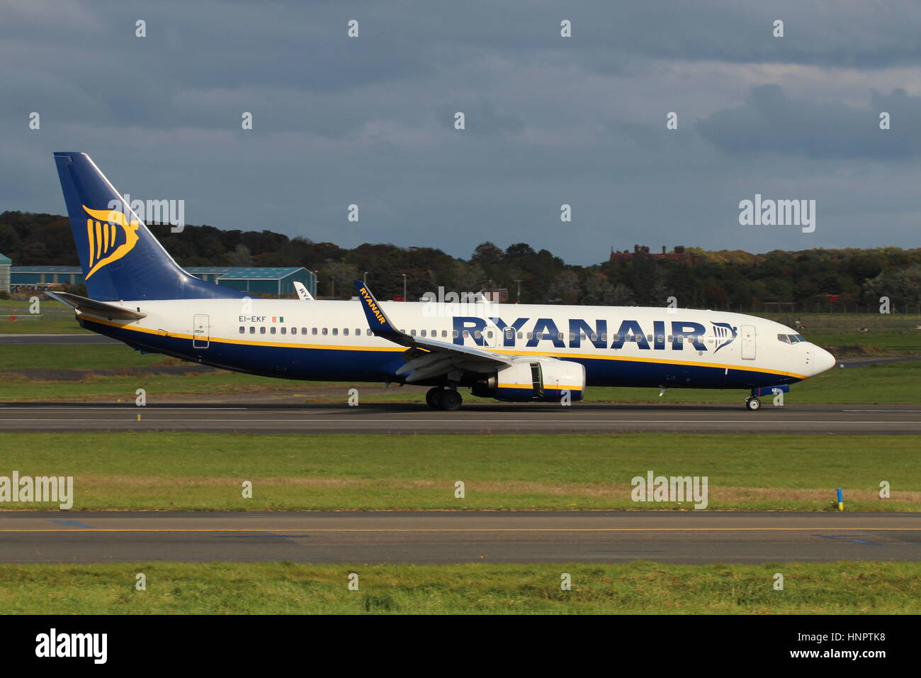 Scotland ryanair hi-res stock photography and images - Alamy