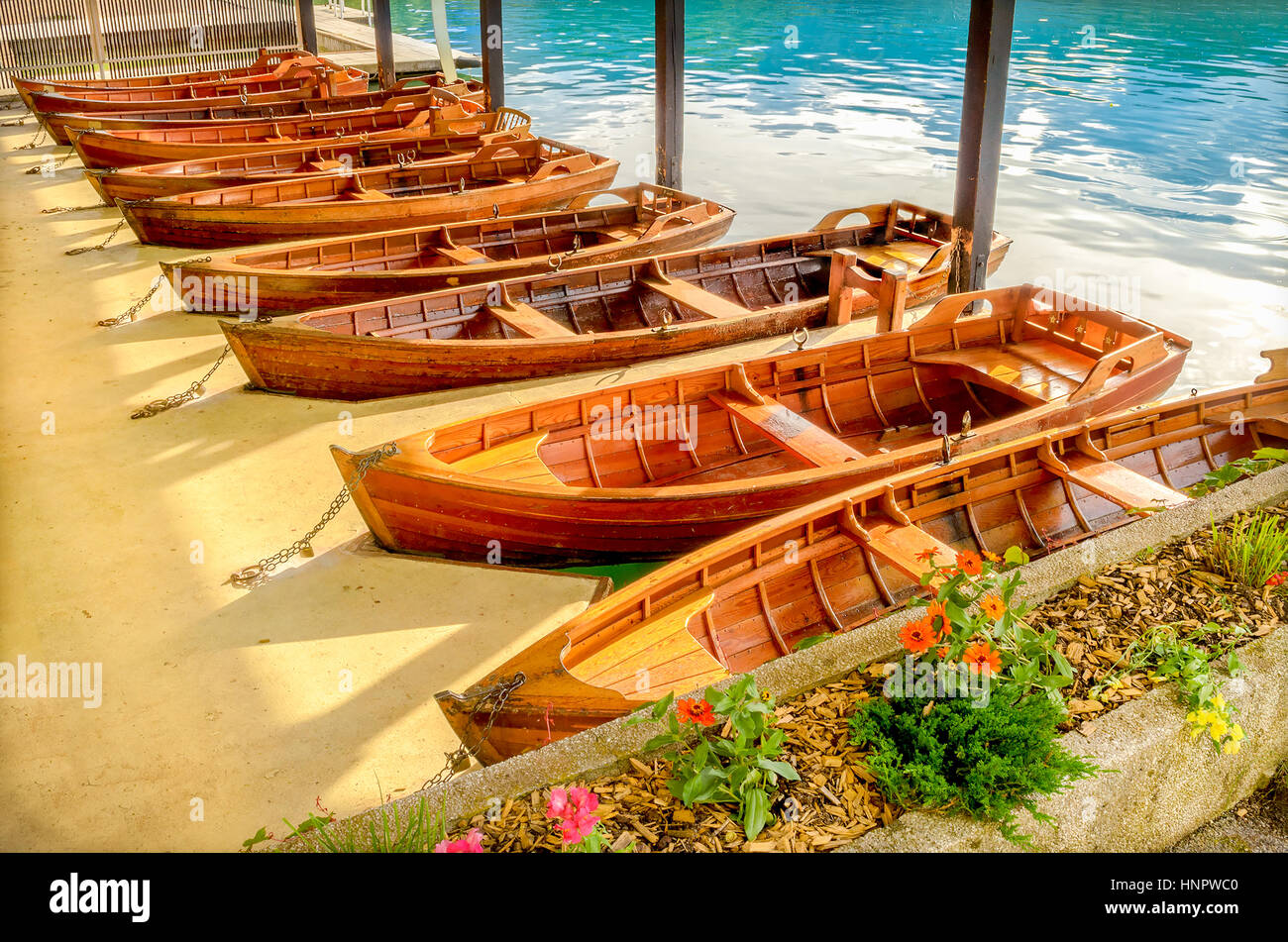 Boats garaging hi-res stock photography and images - Alamy
