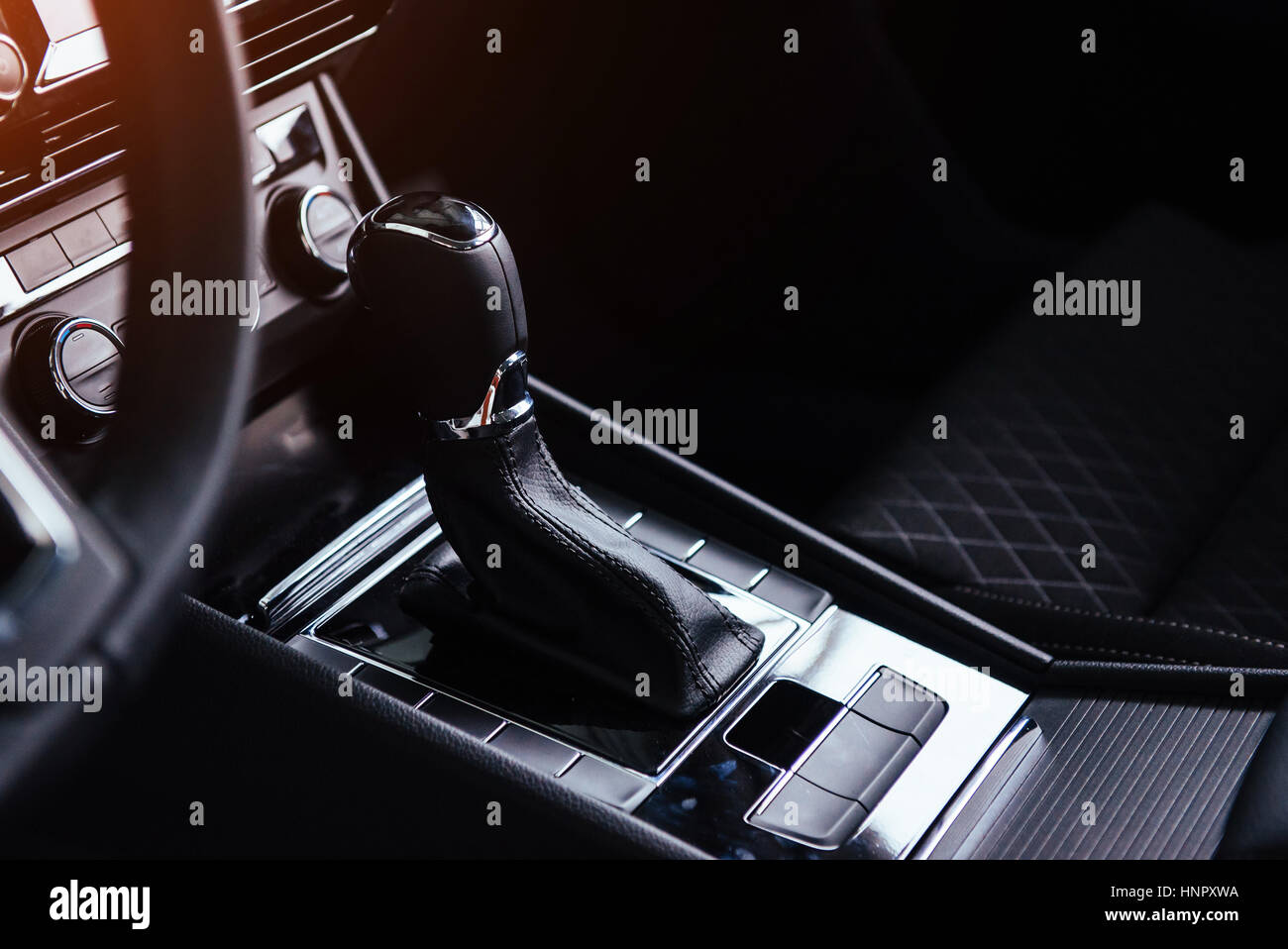 manual shift of modern car gear shifter Stock Photo - Alamy