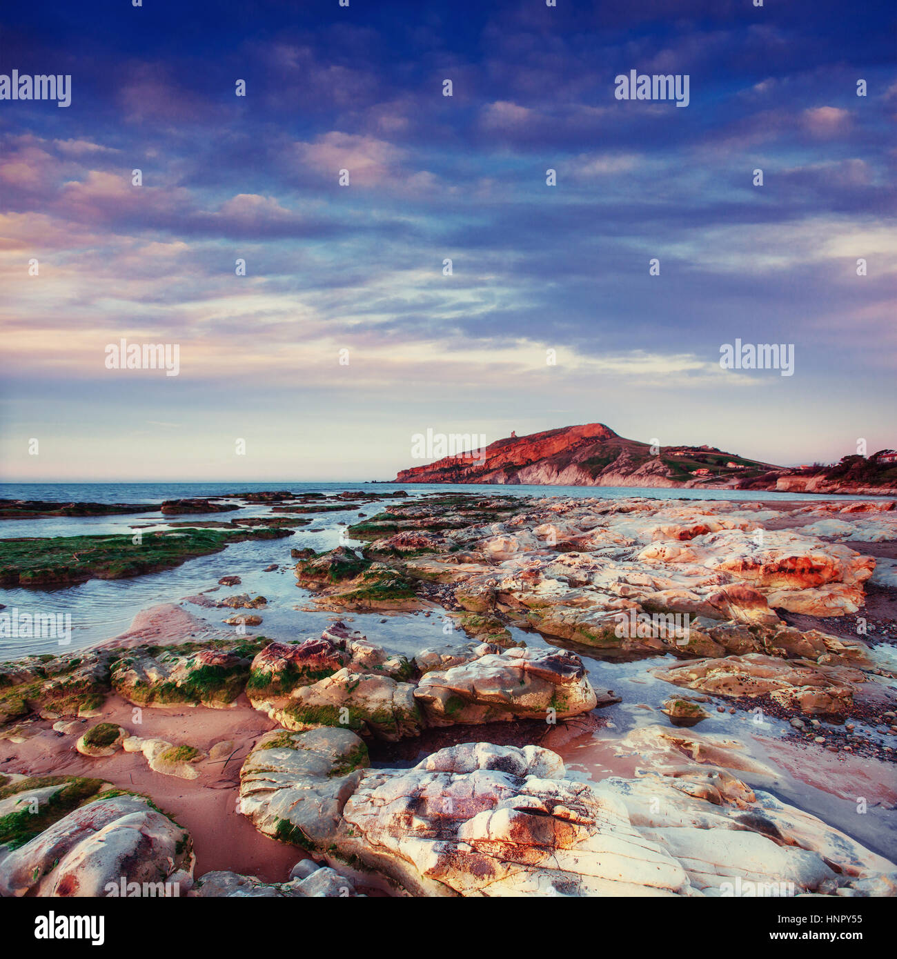 Fantastic view of the nature reserve Monte Cofano. Dramatic scen Stock ...