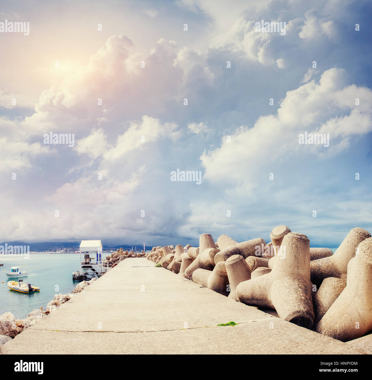 Milazzo gulf hi-res stock photography and images - Alamy