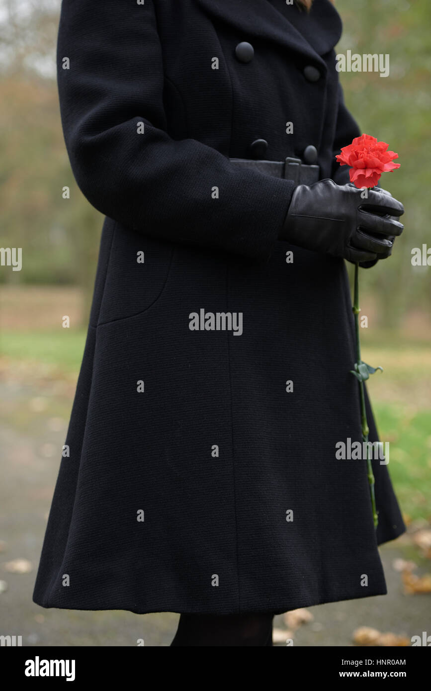 Lonely funeral hi-res stock photography and images - Alamy