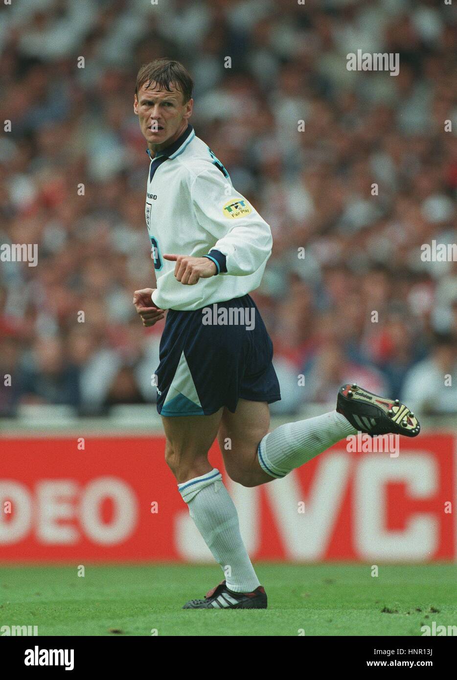 TEDDY SHERINGHAM ENGLAND & TOTTENHAM HOTSPUR FC 26 June 1996 Stock ...