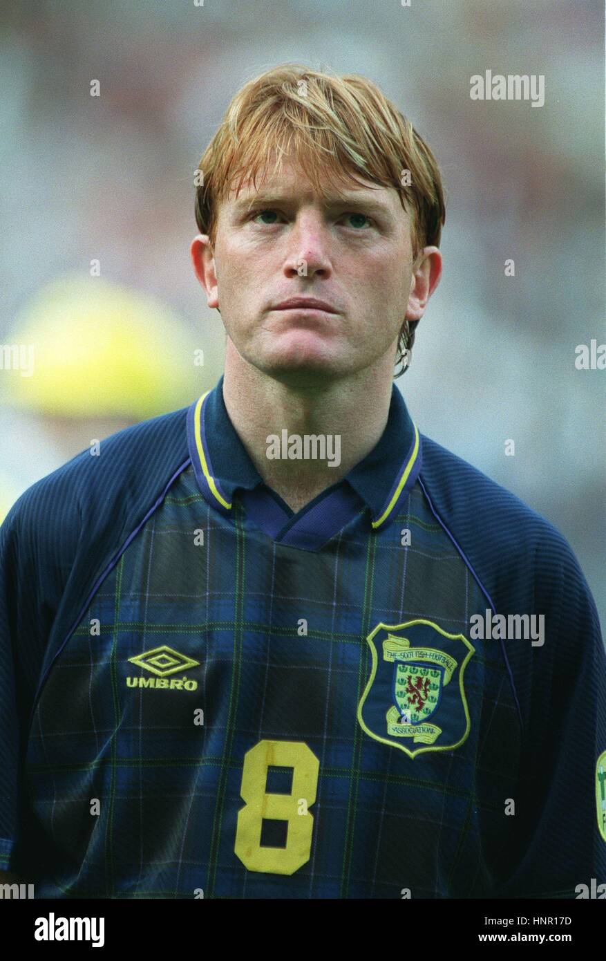 STUART MCCALL SCOTLAND & GLASGOW RANGERS FC 18 June 1996 Stock Photo ...